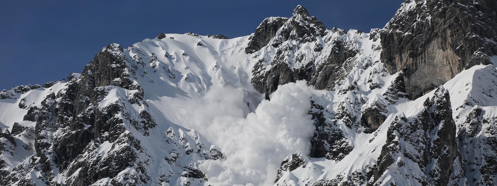 Lawine: Entstehung und Lawinenarten – Wetter-Alarm